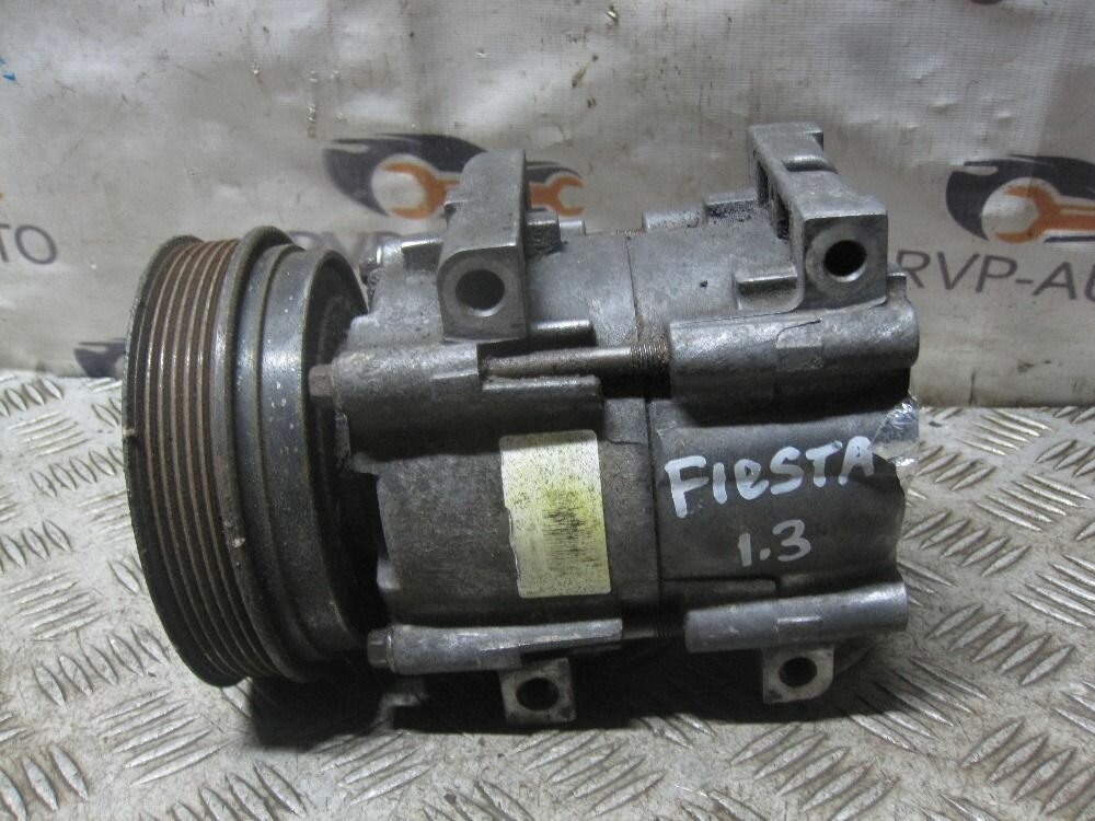 Компрессор кондиционера Ford Fiesta 4 1.3 1995-01