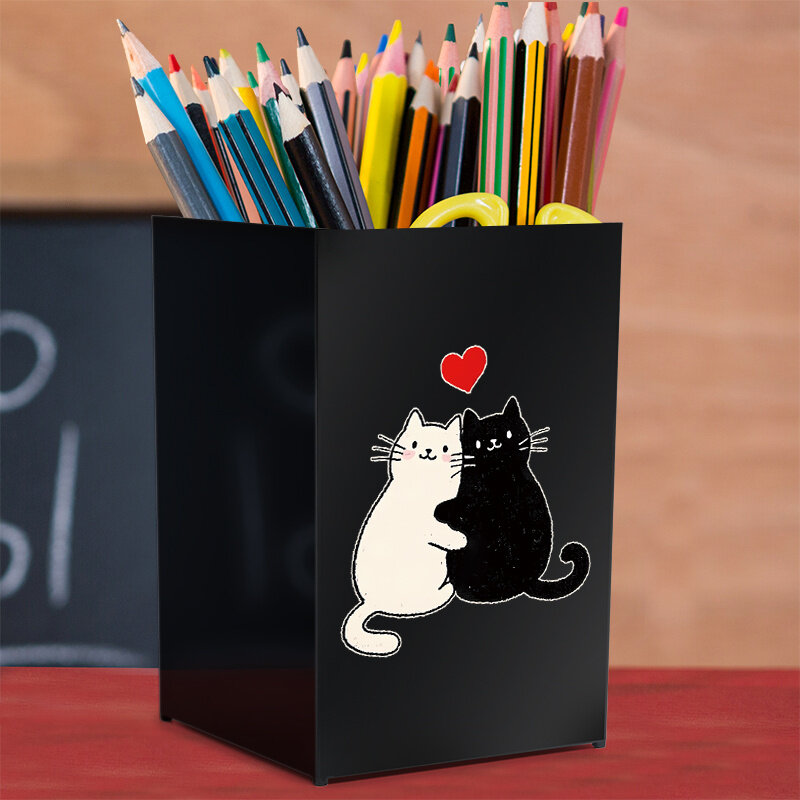 Квадратный настольный органайзер для канцелярии "Love Cat" с отделениями для ручек, 2 рисунка, черный