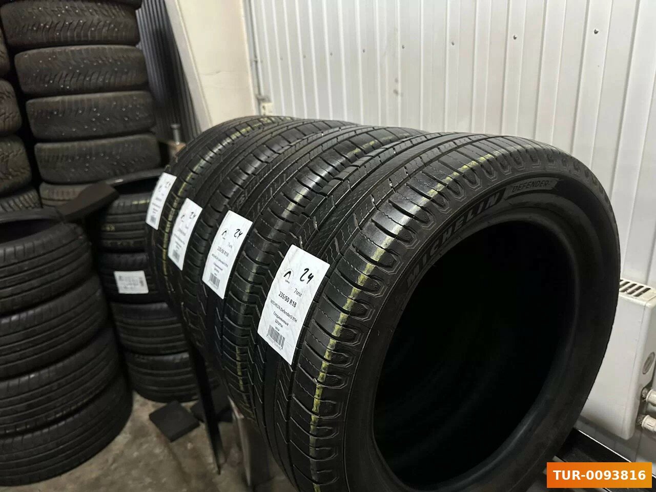 Комплект (4 шт) летних БУ шин Michelin Defender2 235/50 R18 10% износ 8353782741