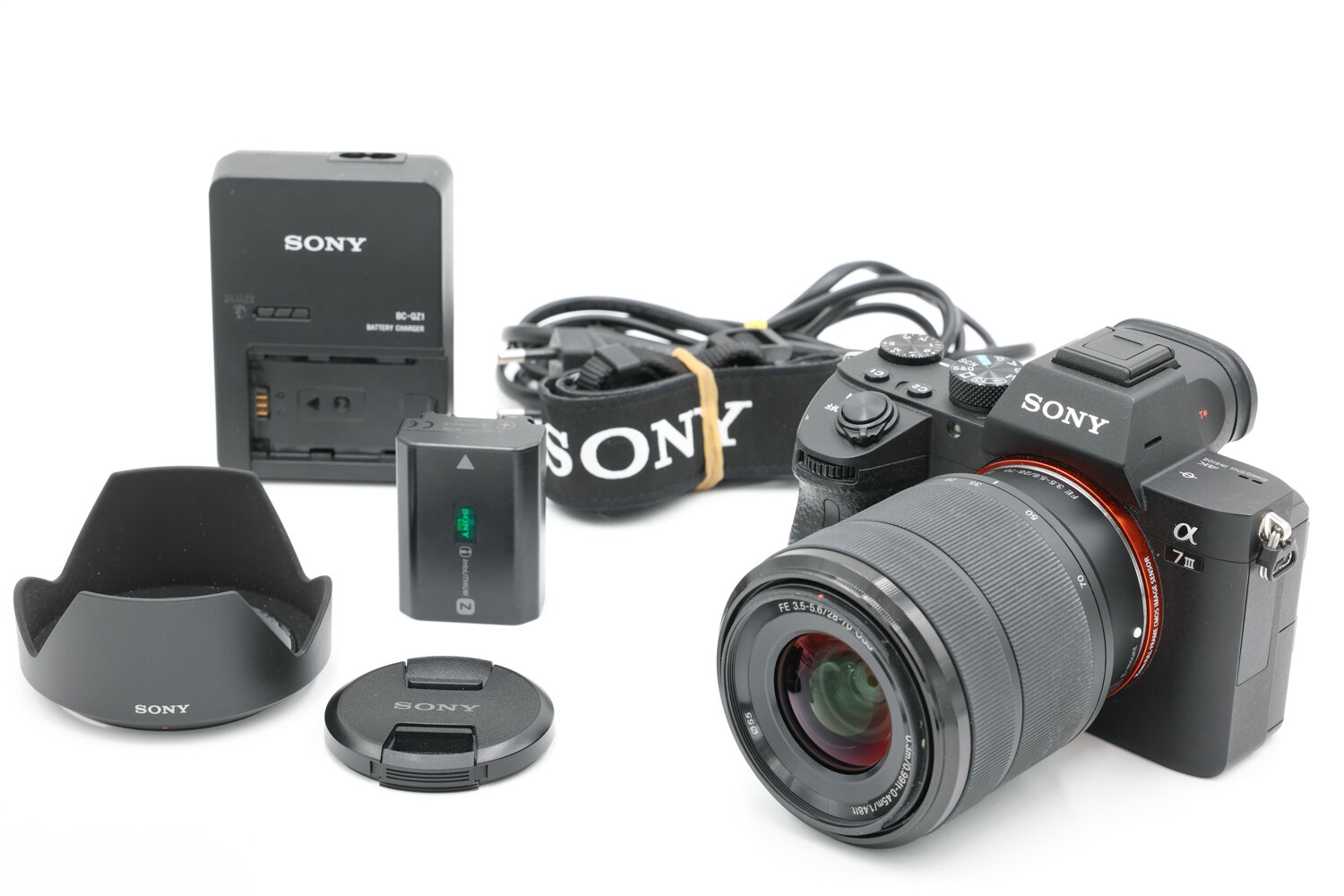 Беззеркальный фотоаппарат Sony a7 III Kit FE 28-70mm
