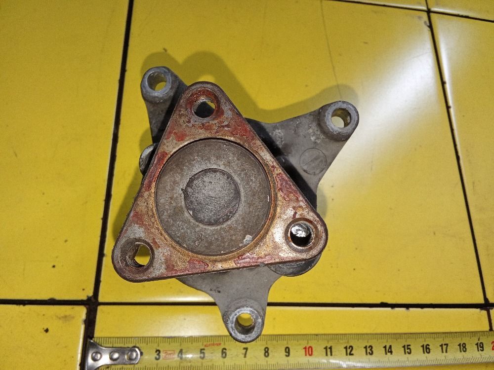 Помпа Mazda L3VE Б/У с пробегом