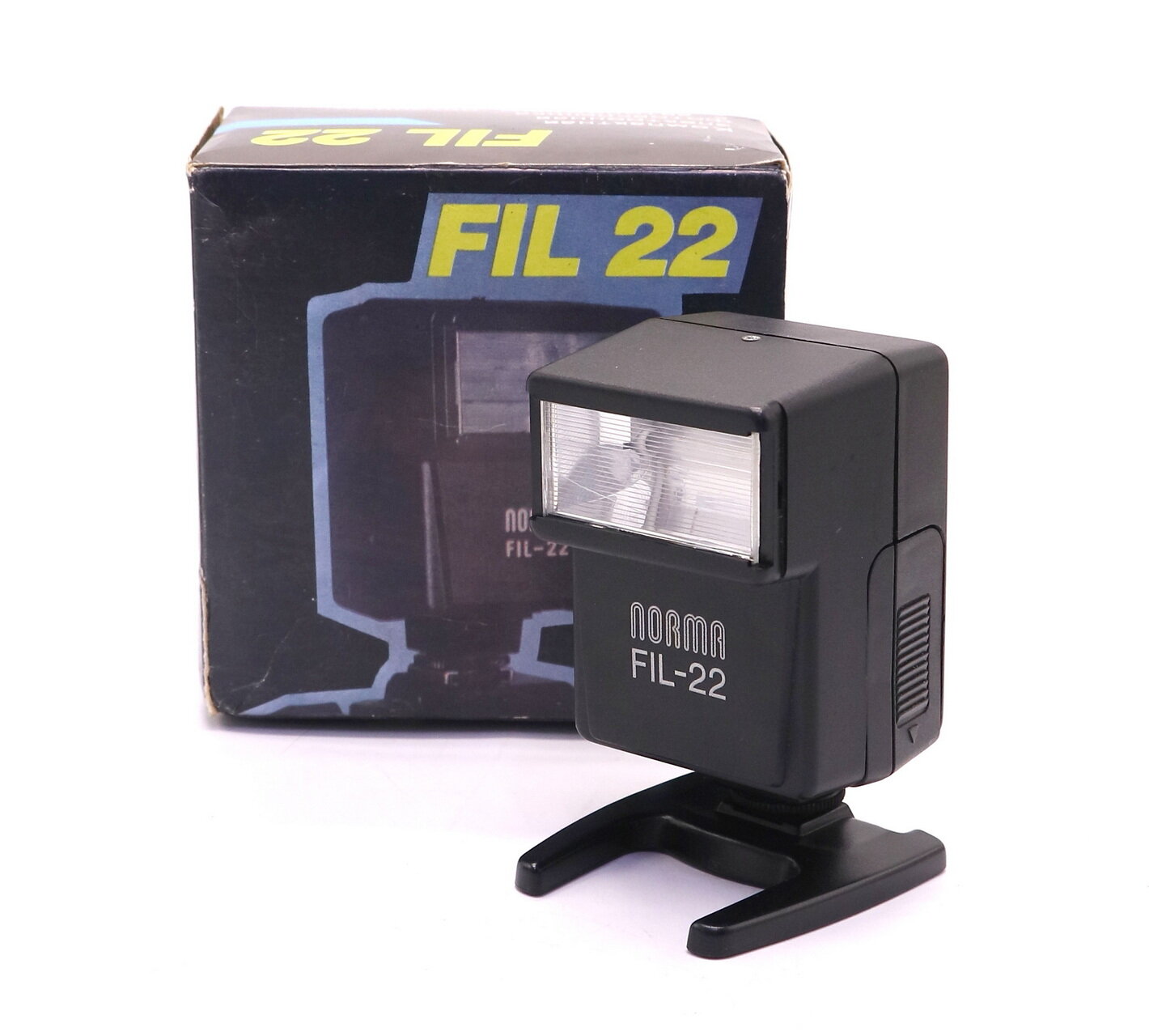 Фотовспышка Norma FIL-22 в упаковке