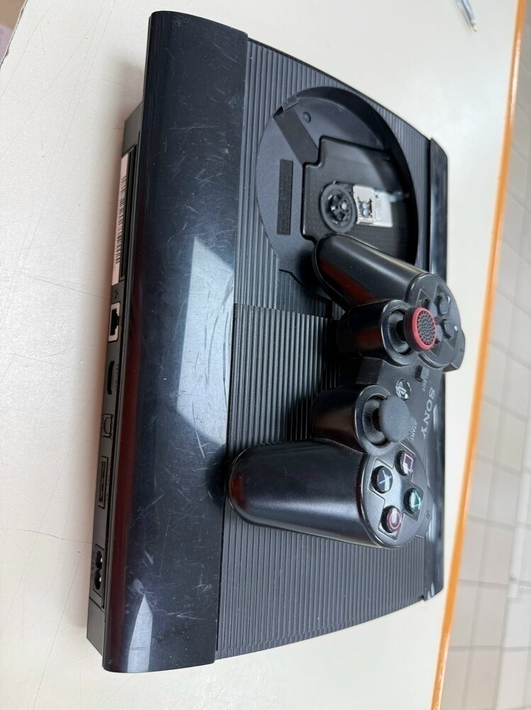 Игровая приставка Sony Playstation 3 Super Slim 500 GB, Б/У, Уценка