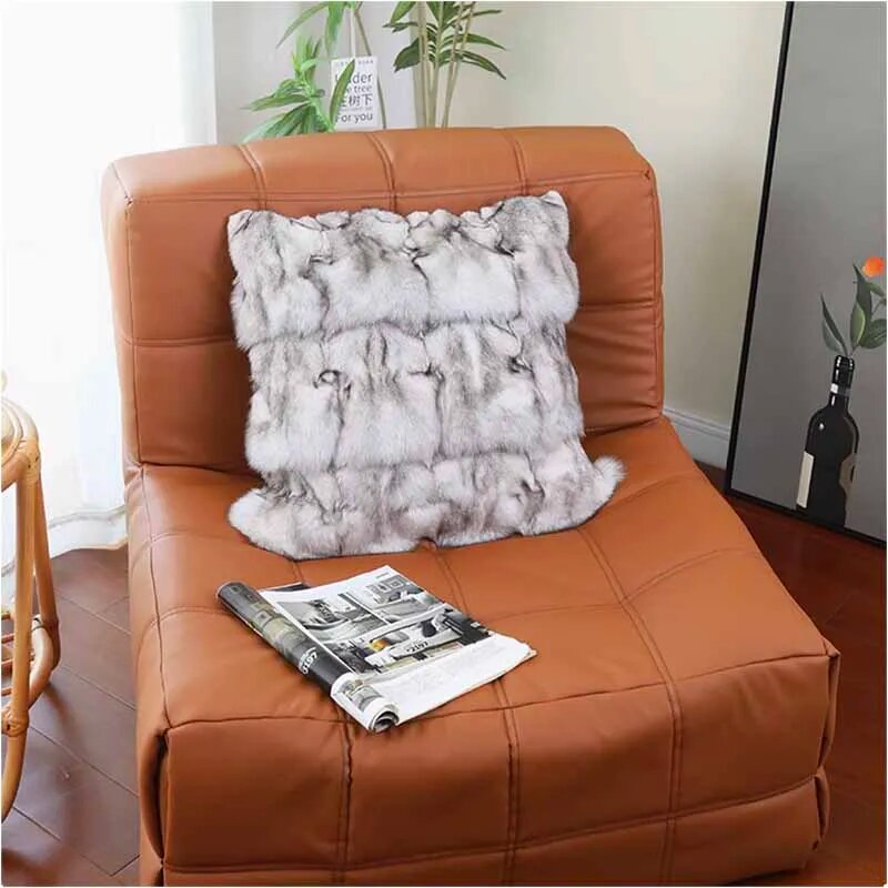 Наволочка из лисьего меха Natural blue fox 450x450 мм