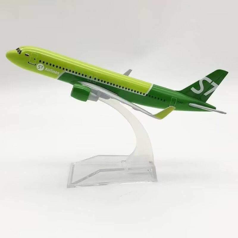 Готовая модель самолета Airbus A321neo S7 Airlines