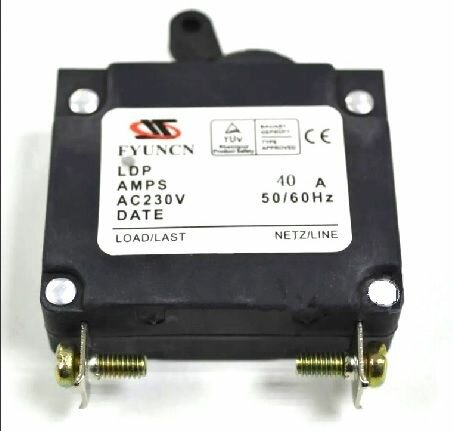 Автомат / Выключатель / Переключатель 40A 230V для бензогенератора / электростанции 2-3,5 кВт