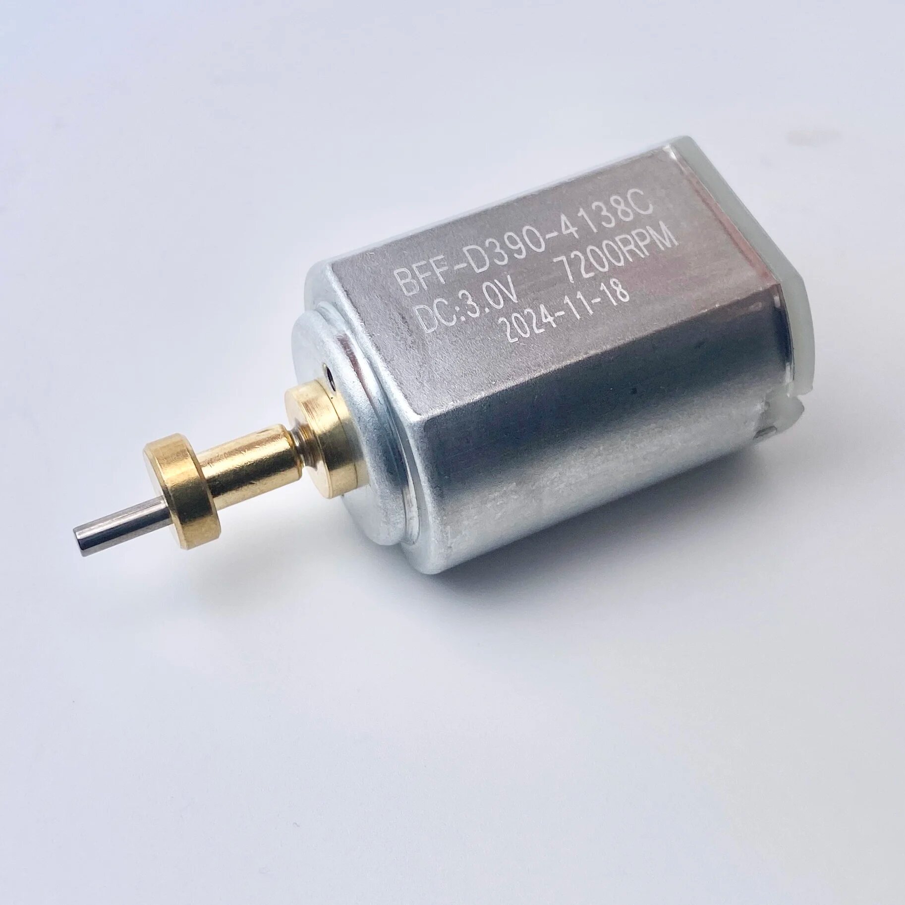 Двигатель постоянного тока RF-390 2.4В 3.6В с медным ротором для машинки для стрижки волос