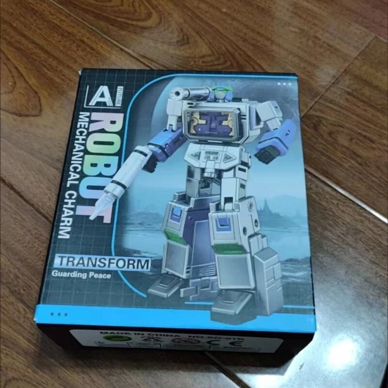 Hasbro SD-01B Soundwave White Премиум-трансформер