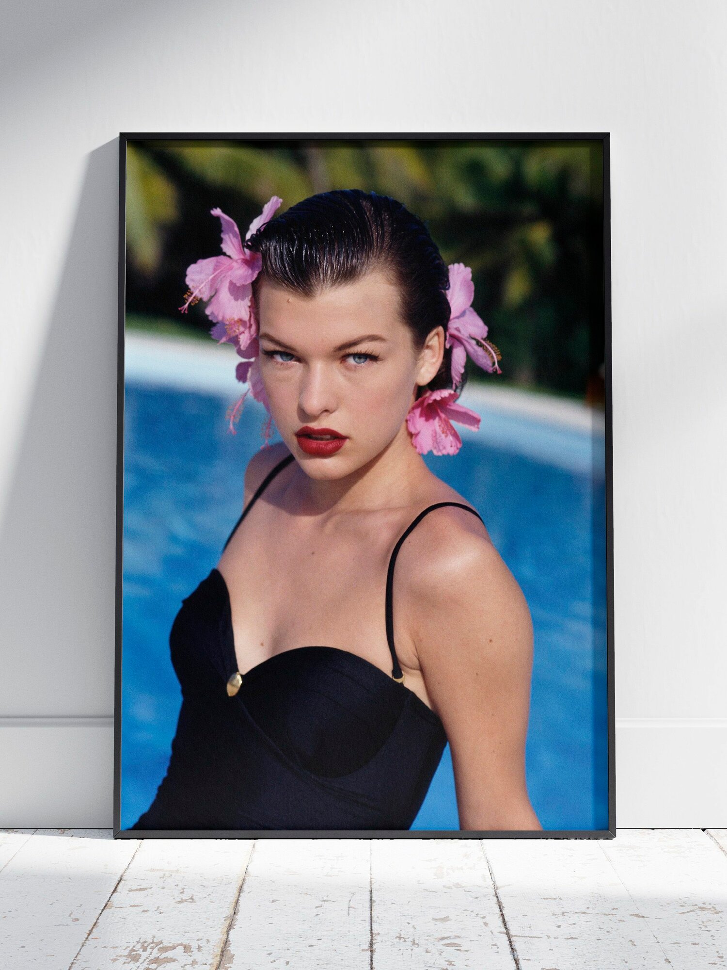 Плакат на стену для интерьера Мила Йовович (Milla Jovovich 43) - Постер по актеру фильма, кино, сериала формата A4 (21x30 см)