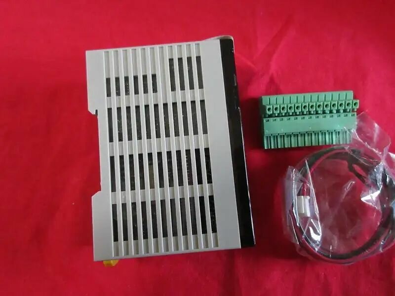Модуль Omron CPM2C-20CDR-D — фото 1