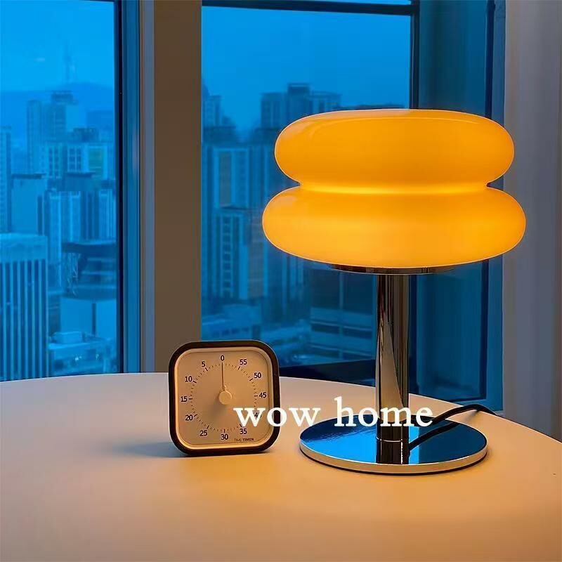 Настольная лампа Clear Lighting Bauhaus Macaron ins glass, металл, молочно-жёлтый