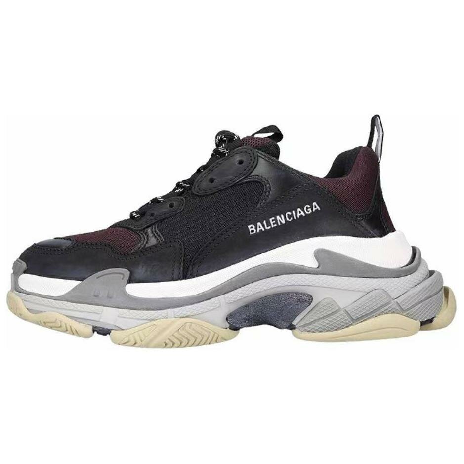 Кроссовки Triple S