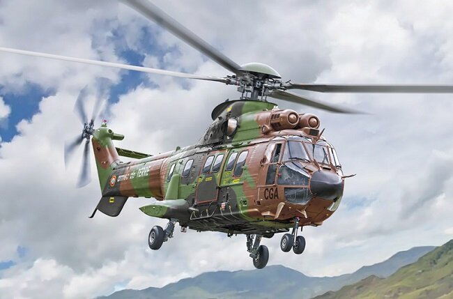 91096 Italeri Вертолет AS332 SUPER PUMA 1/72
