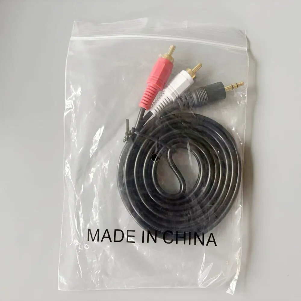 Кабель RCA на AUX 2RCA-3,5мм 1.5 Meters 1 Piece