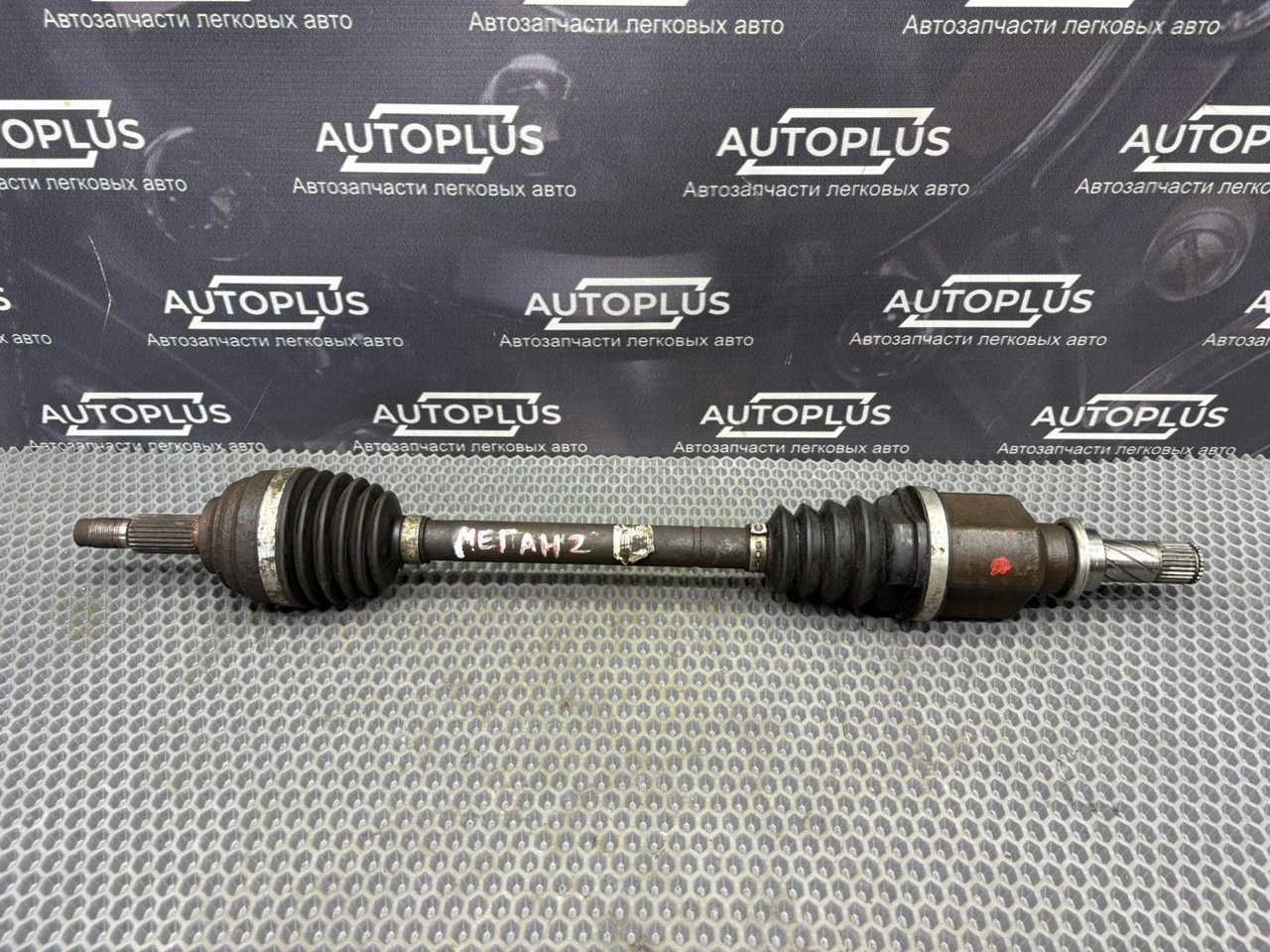 Привод левый Renault Megane 2 2002-2006 (K4M760) Б/У с пробегом Арт. 8200690053