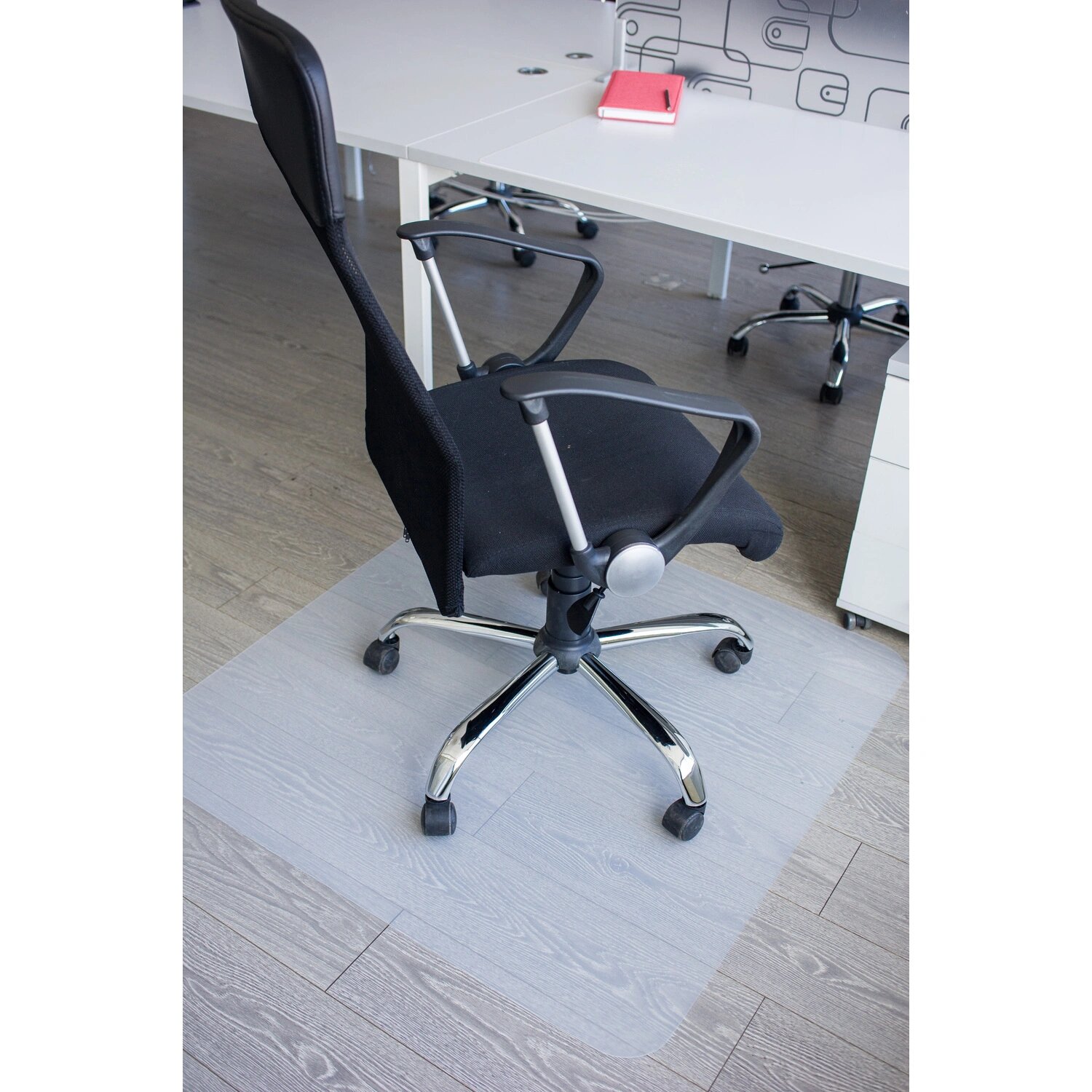 Комус Мебель Коврик защитный для паркета/ламината Комус Мебель (Easy Chair) матовый (квадратный, 900х900 мм)