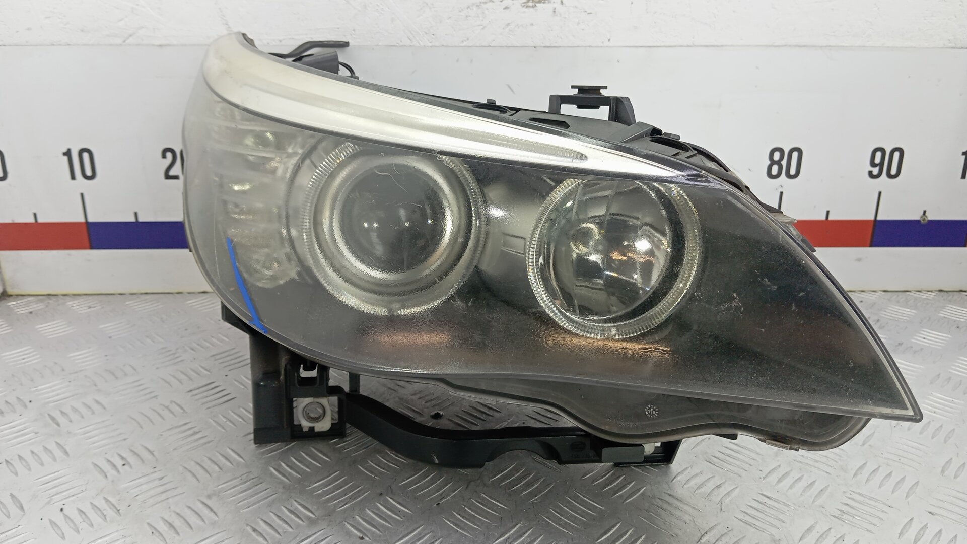 Фара правая BMW 5 E60/E61