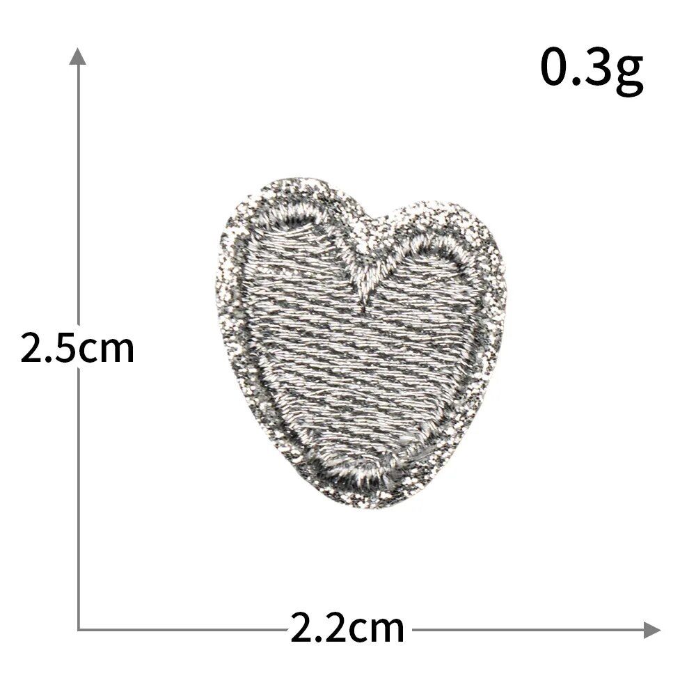 Вышитая аппликация в виде сердца, 2.5x2.2 см, S5648 S