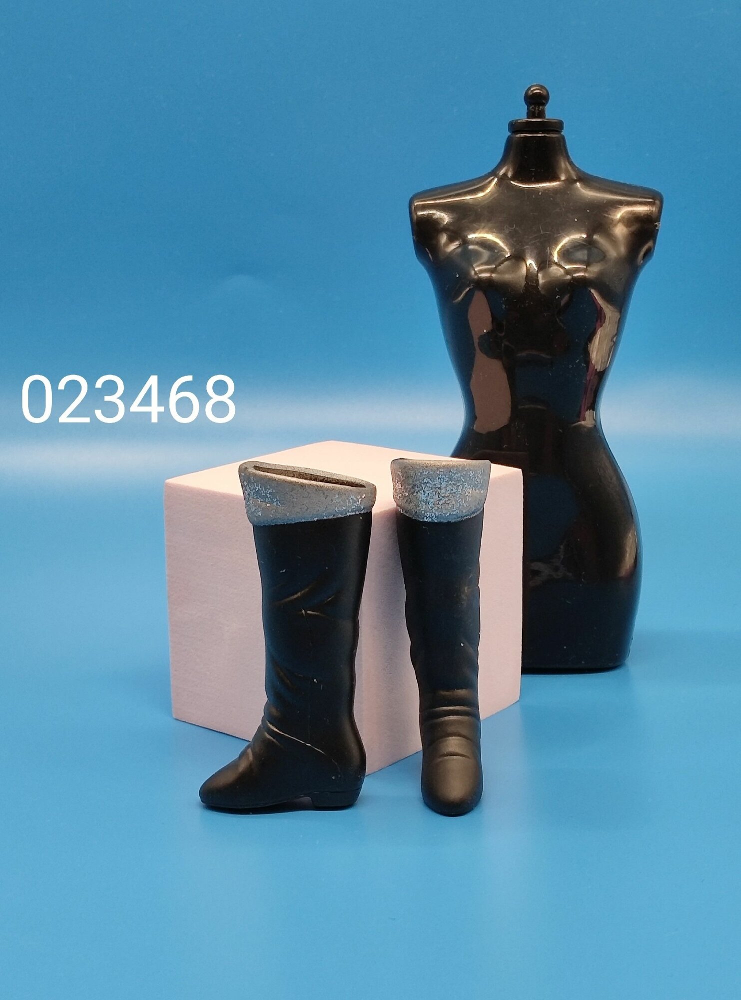 Обувь для куклы Барби винтаж 023468