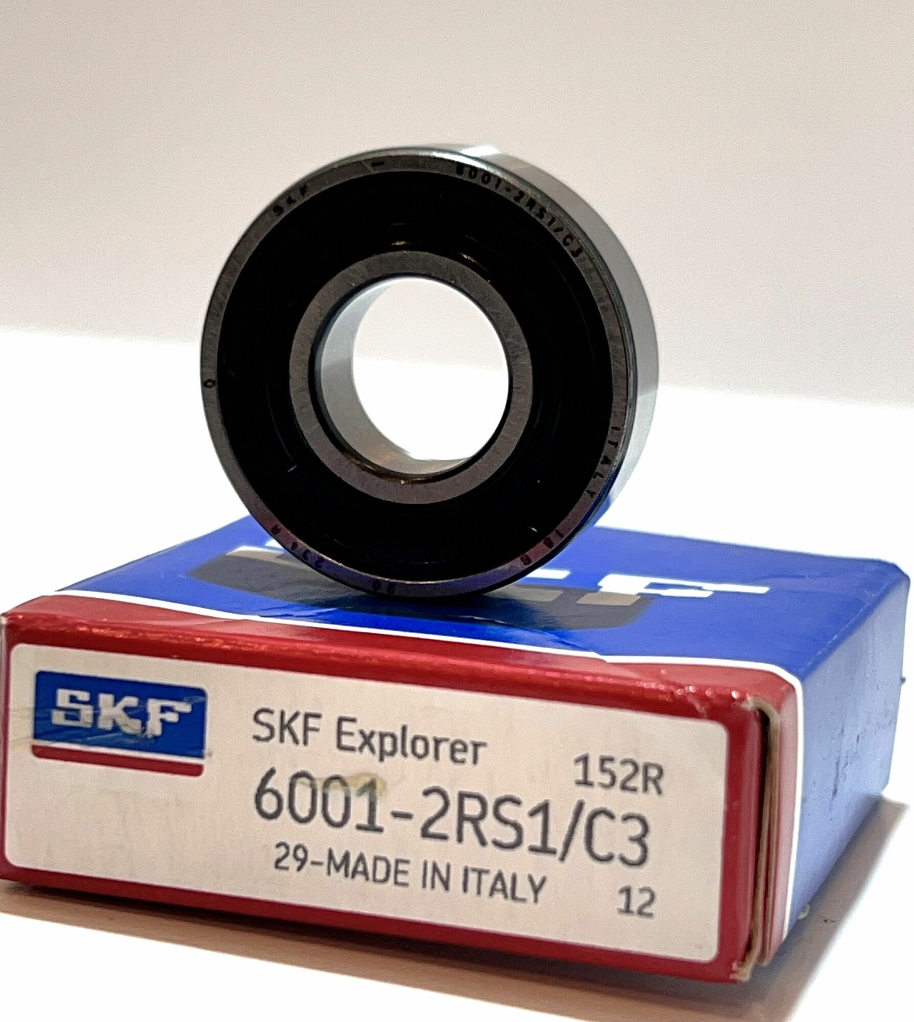 Подшипник SKF 6001-2RSH/C3 размер 12х28х8