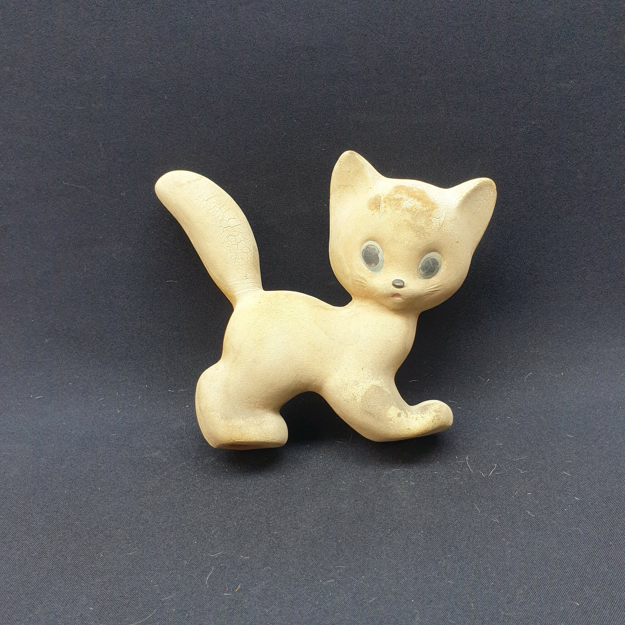 Игрушка резиновая винтажная, СССР. Фигурка котенка, детская, около 15 см