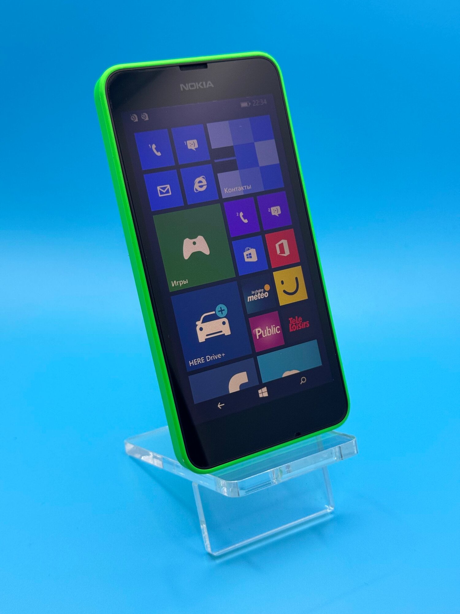 Смартфон Nokia Lumia 630 — фото 1