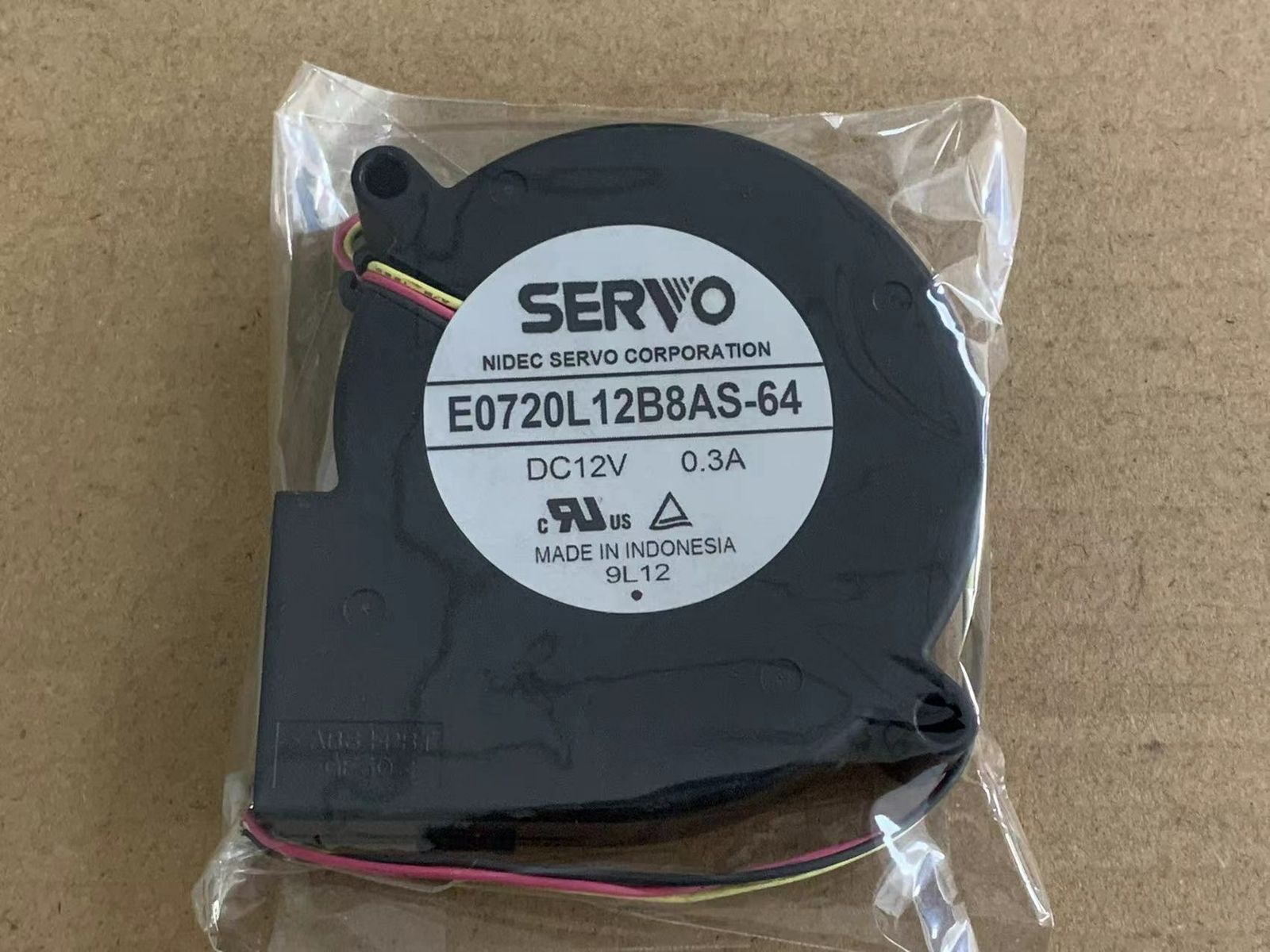 SERVO E0720L12B8AS-64 12V 0.3A 7520 3-проводной воздуходувка турбо вентиляторы -