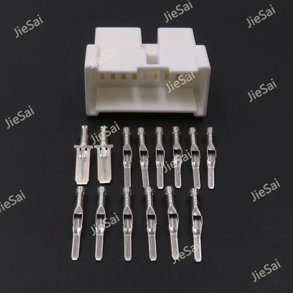 Разъем автомобильный Nissan 6098-3565, 6098-4660, 1 PCS Male