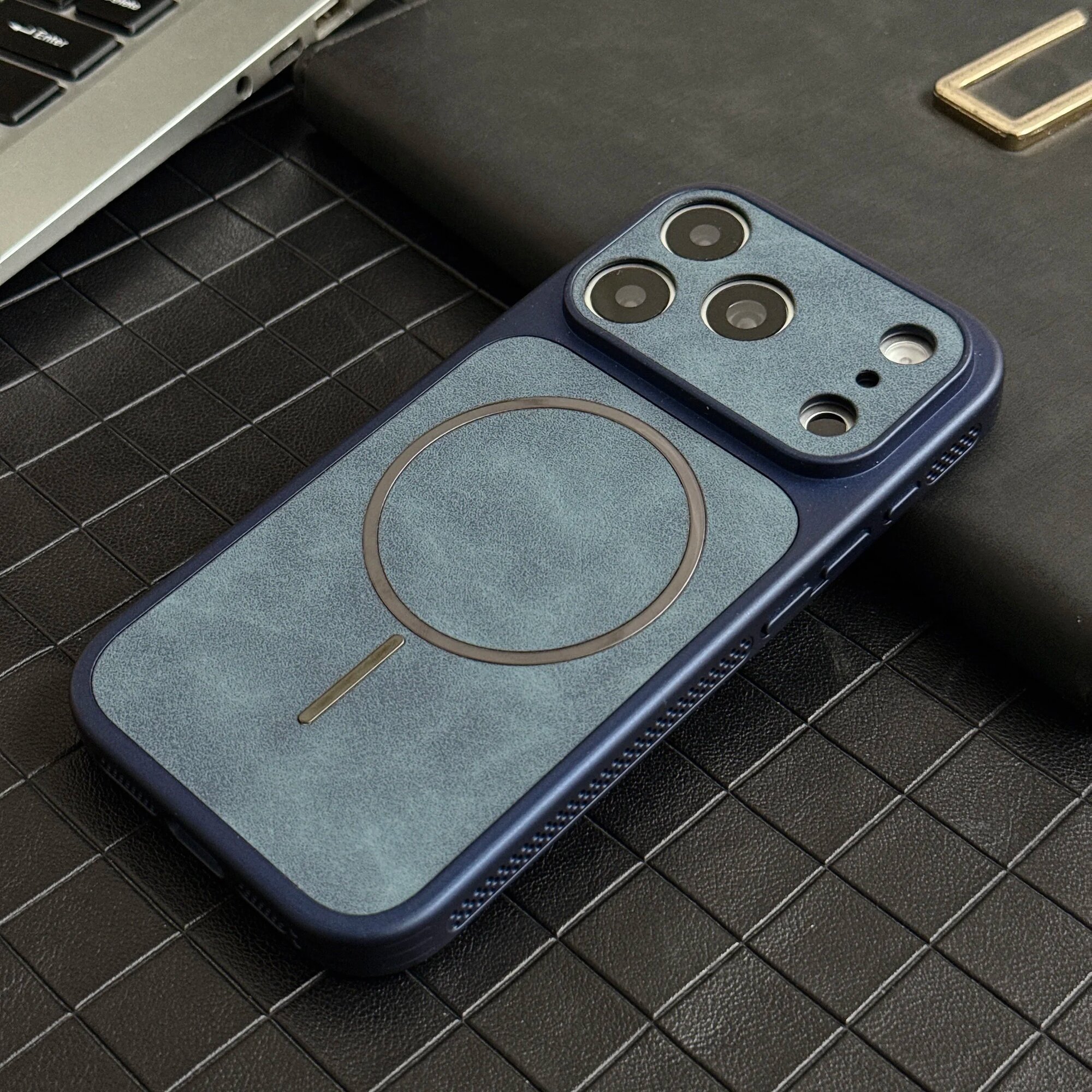 Магнитный кожаный чехол для iPhone 17 16 15 14 13 Pro Max с рассеиванием Айфон 16 Про, Синий, Blue