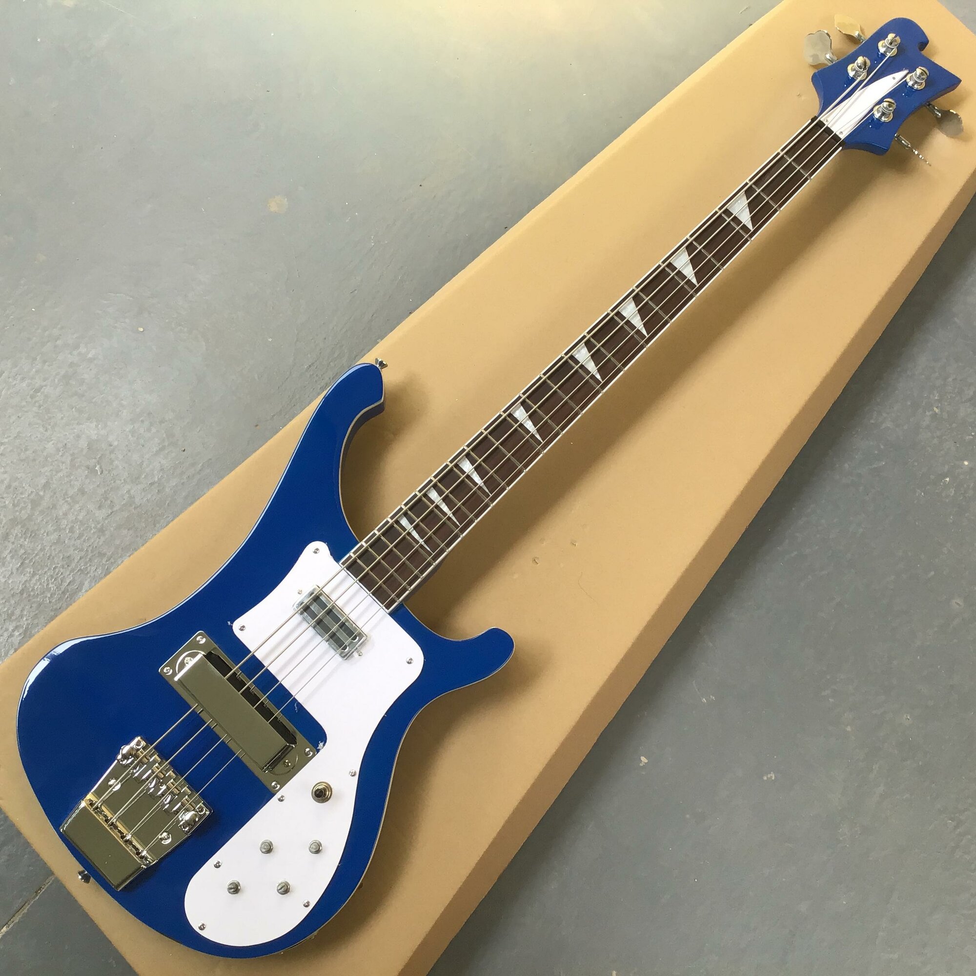 Rickenbacker 4003 стиль бас синий глянец треугольники подкова стерео 4 струны