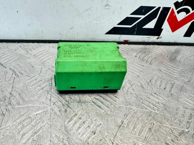 Реле Mitsubishi Outlander 2004 1106000030 CU2W 4G63 (с пробегом)