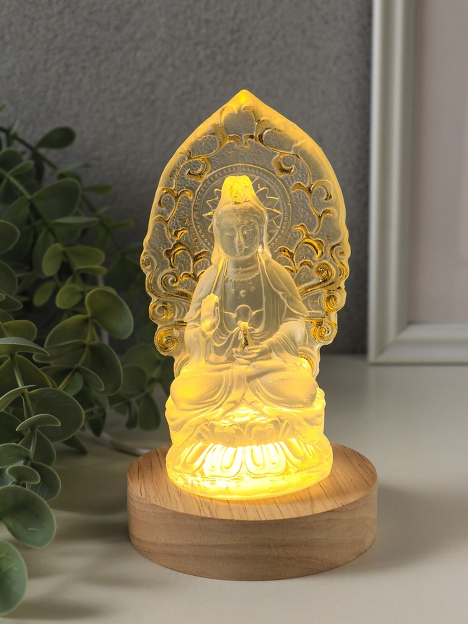 Фигурка световая Сима-ленд «Гуань Инь», акрил, от USB, 8×8×14 см