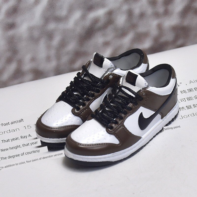 Мини-модель кроссовка DUNK 1/6 масштаба Black Mocha для стола и автомобиля