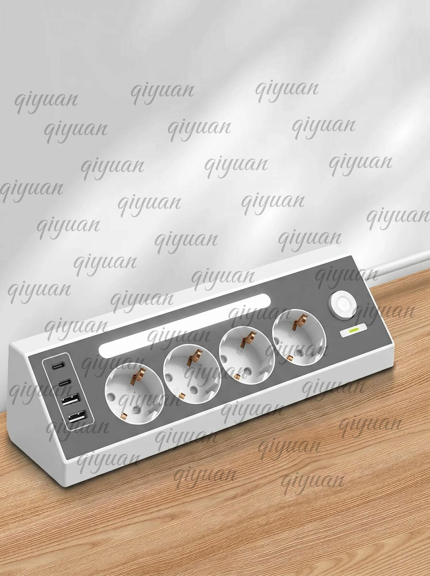 Удлинитель EU 5-угольный 4 розетки + 4 USB, ночник, защита 2500 Вт