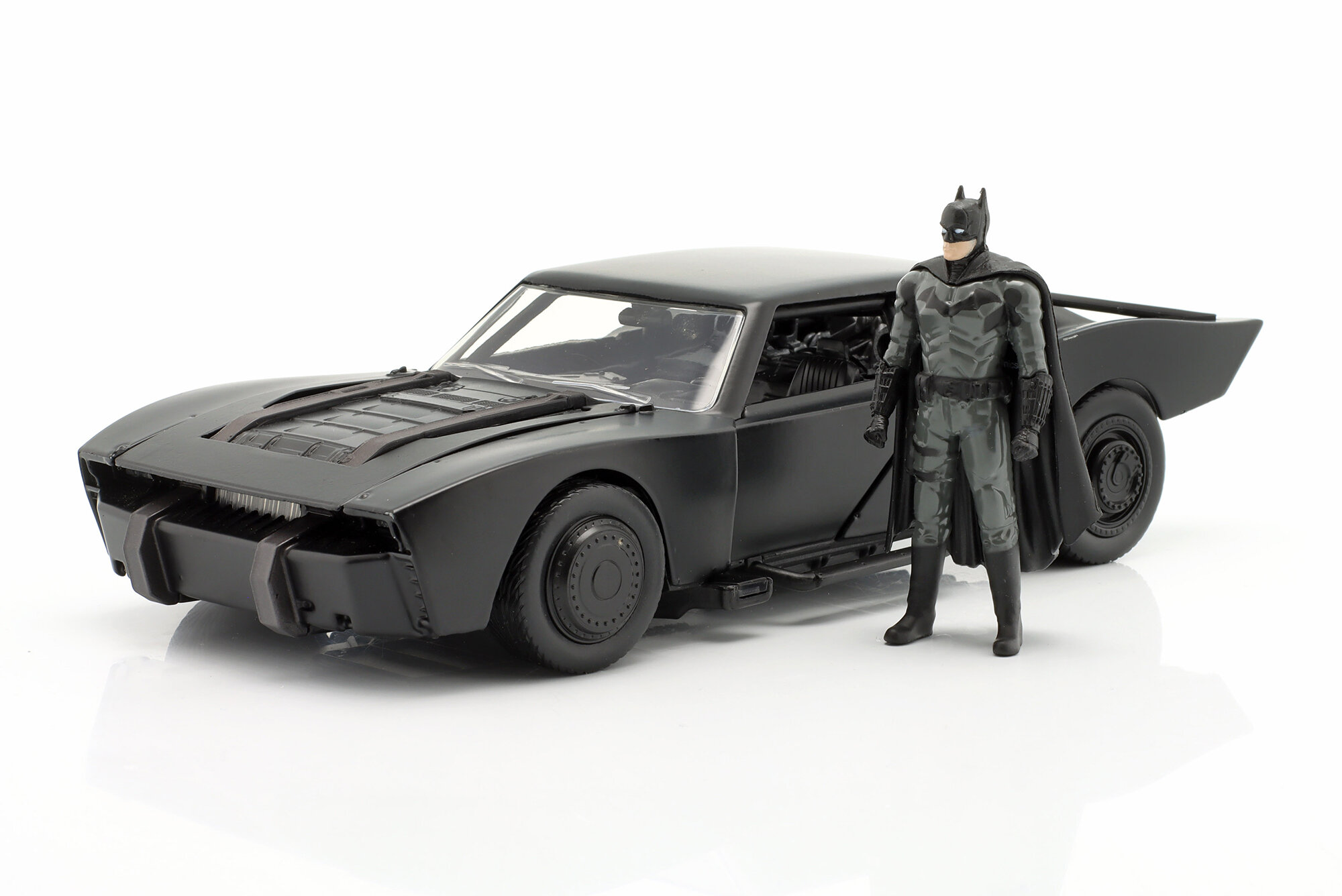 Batmobile with batman figure movie the batman (2022) black jada toys / батмобиле батман фигурка мовие черный джада тойс