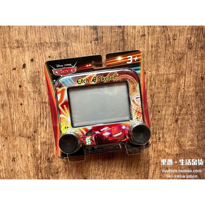 Коллекционная фигурка Etch A Sketch Park из Toy Story от Bandai A
