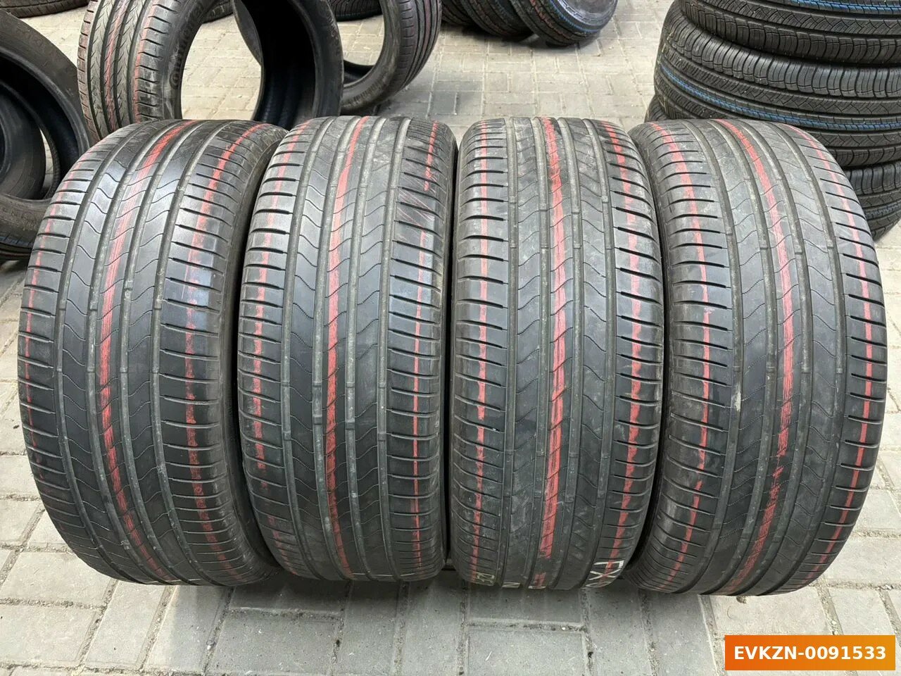Комплект (4 шт) летних БУ шин Bridgestone Turanza 6 235/50 R19 35% износ 7959526088