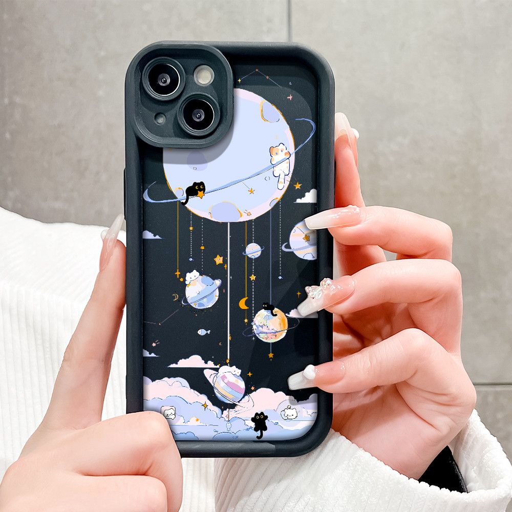Чехол на Айфон 11 Про / IPHONE 11 PRO черного цвета с темно-синего узорами космоса и котиками, антиударный, стильный дизайн