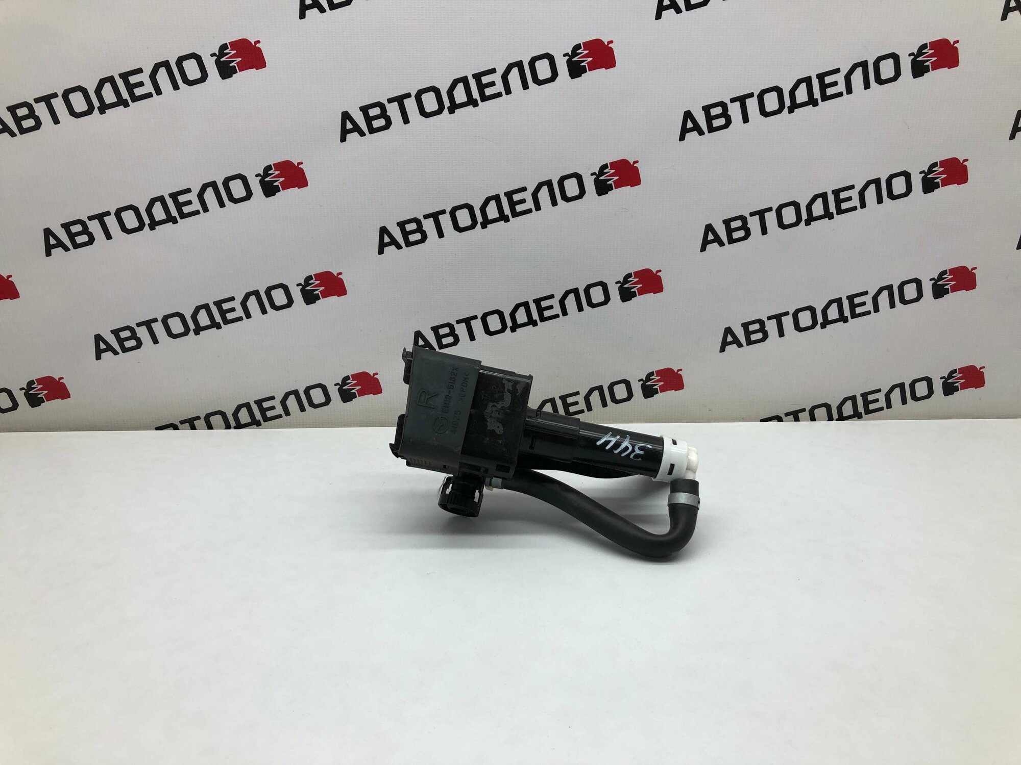 Корпус омывателя фары правый Mazda 6 EH105182X