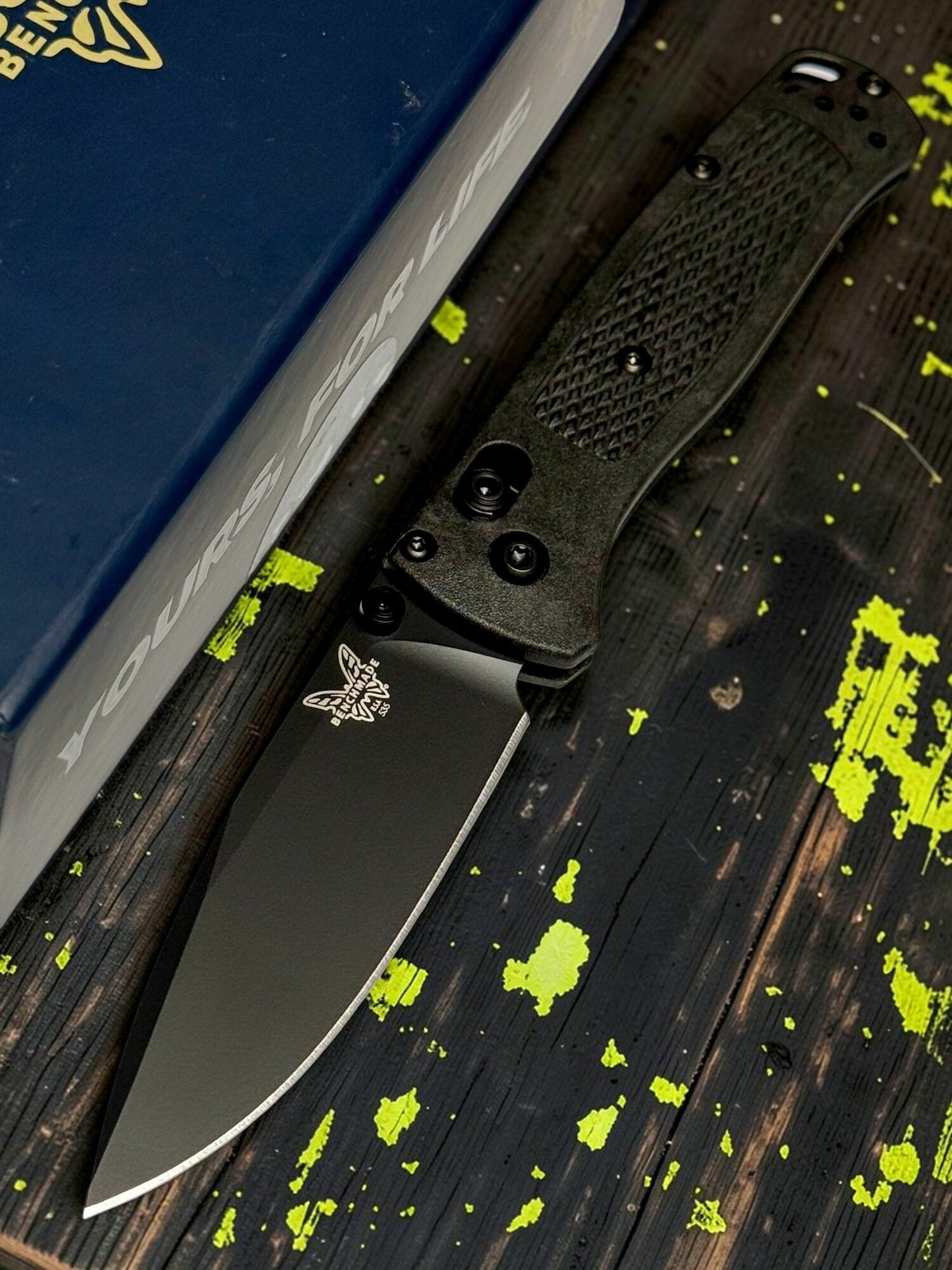 Нож складной Benchmade 535BK-2 Bugout, BlackWash S30V Blade, CF-Elite Handle
