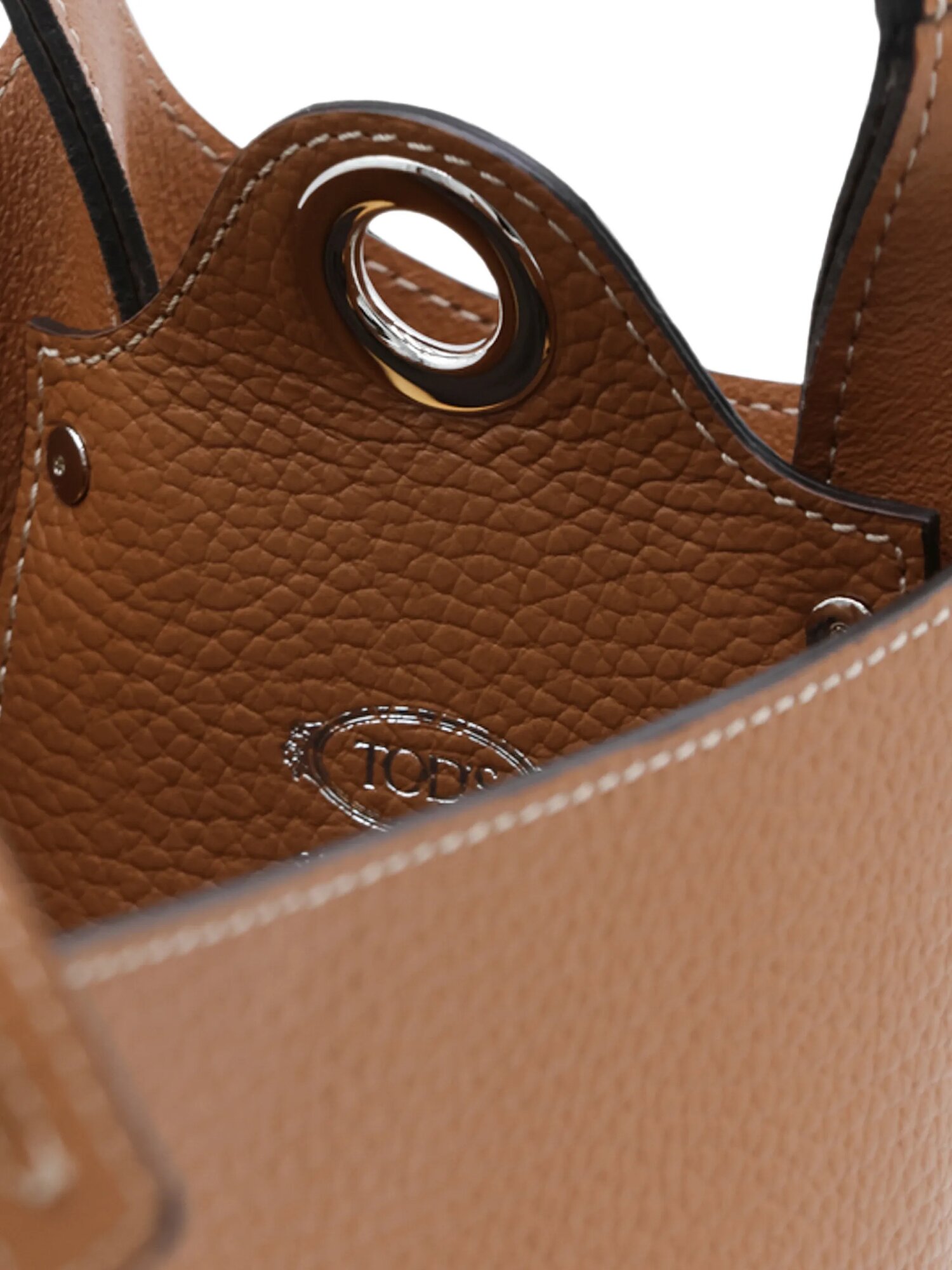 Сумка Tod's Logo-embossed leather bucket bag — фото 1