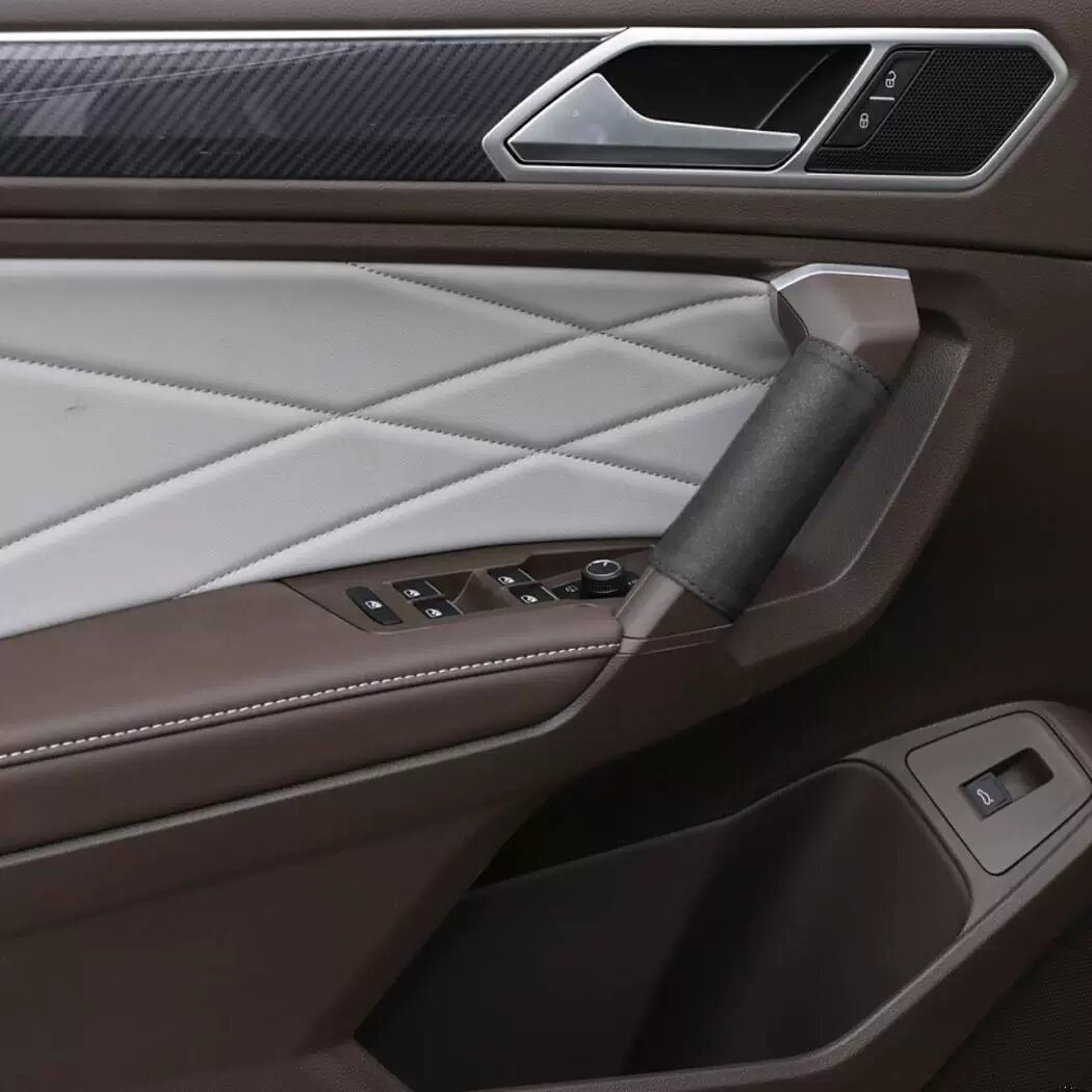 Набор накладок из замши для ручки двери Volkswagen Tiguan 2018-2024, черный, 2 шт.