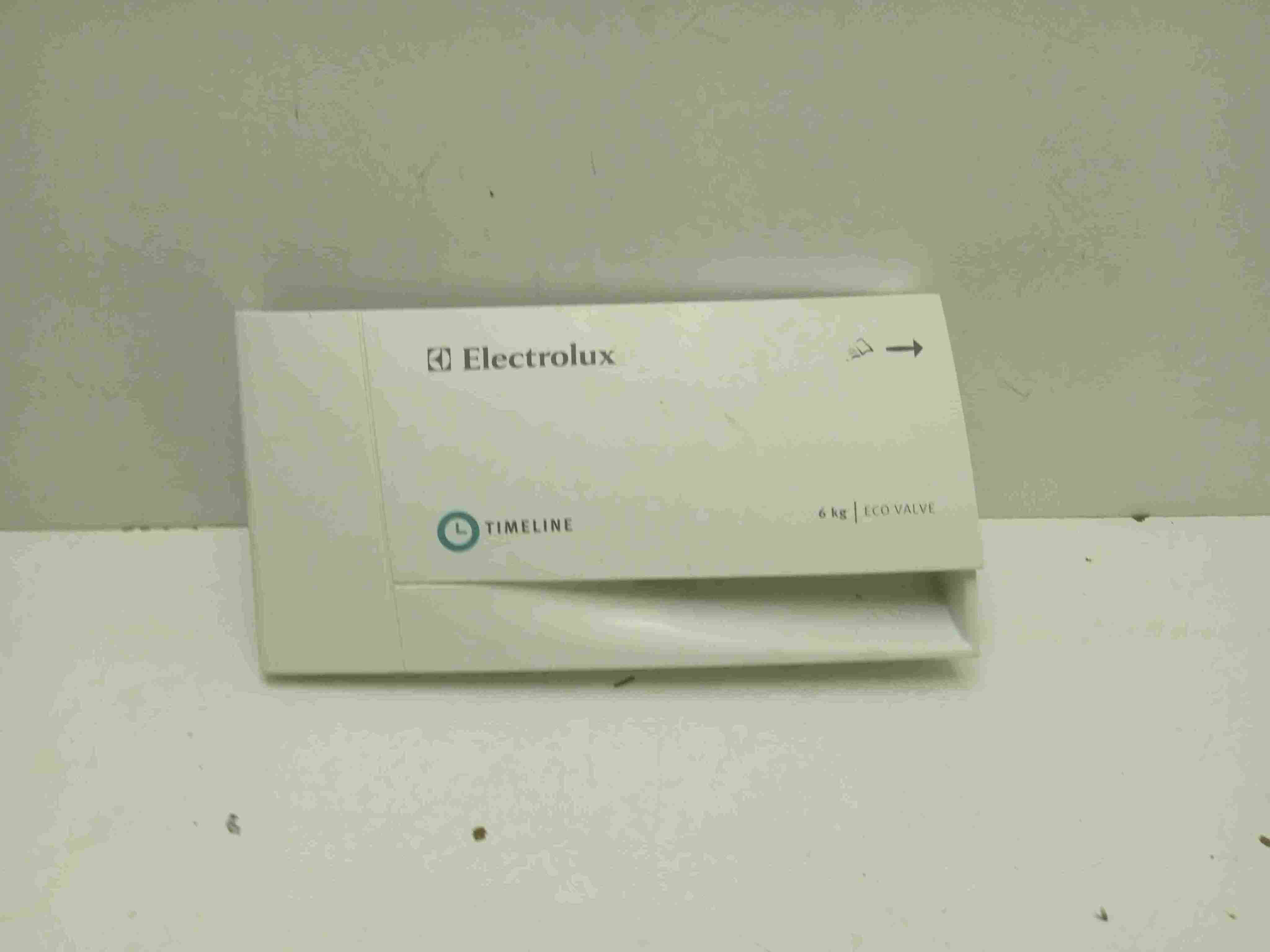 EWF1025 кт207 Крышка дозатора порошка для стиральной машины Electrolux 1321861 б/у