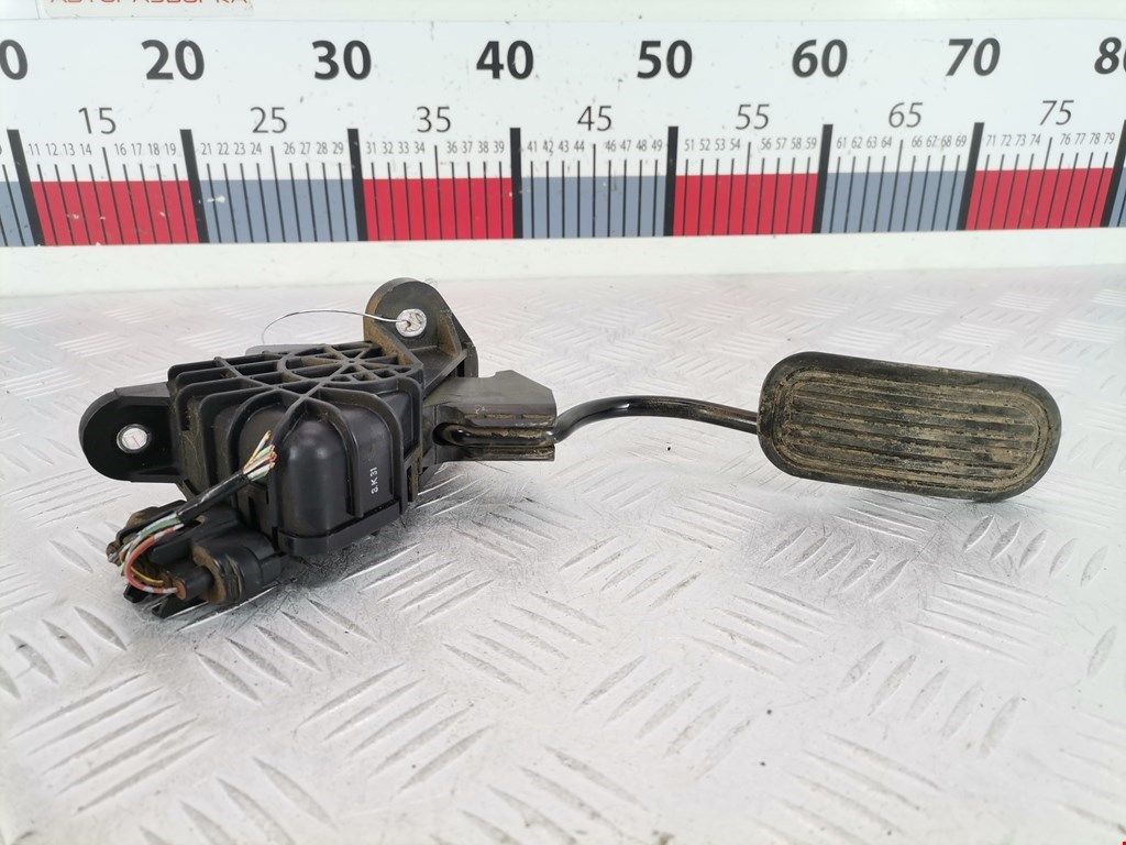 Педаль газа / 1702436 1988003140 781200K010 для Toyota Hilux 7 (с пробегом)
