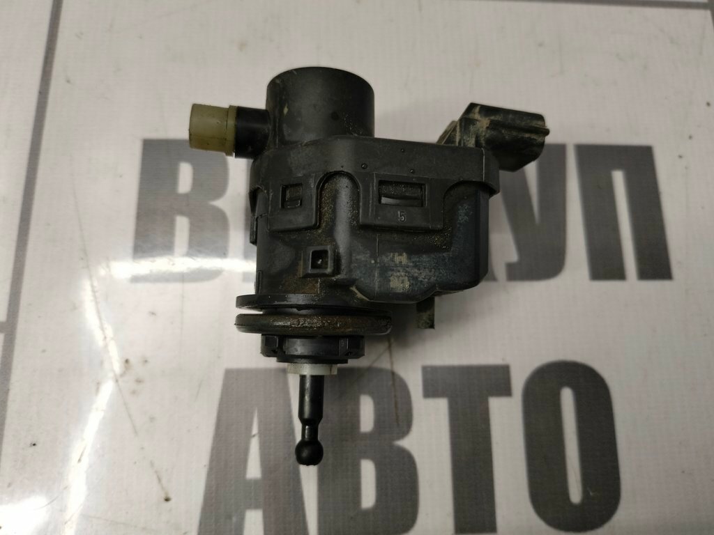Моторчик корректора фары Renault Clio 2 Symbol 1998-2008