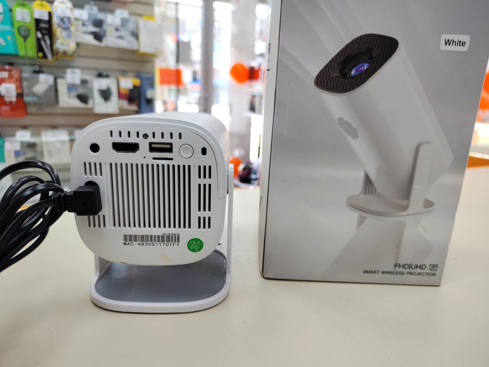Проэктор Full HD LED Home Projector Уценка Б/У