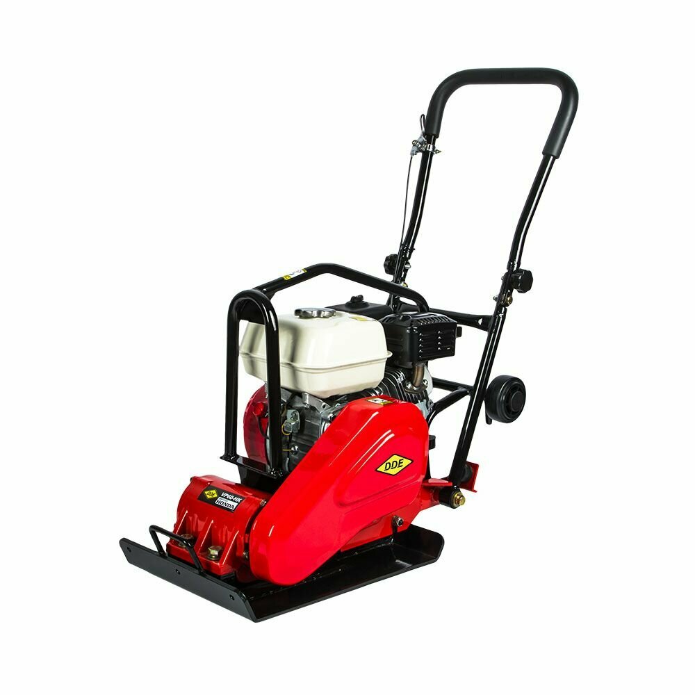 Виброплита прямоходная VP60-HK дв. Honda 5.5 л. с. плита 530 360 мм до 450 кв. м/час 65 кг гл. упл. 20 см колеса шт DDE