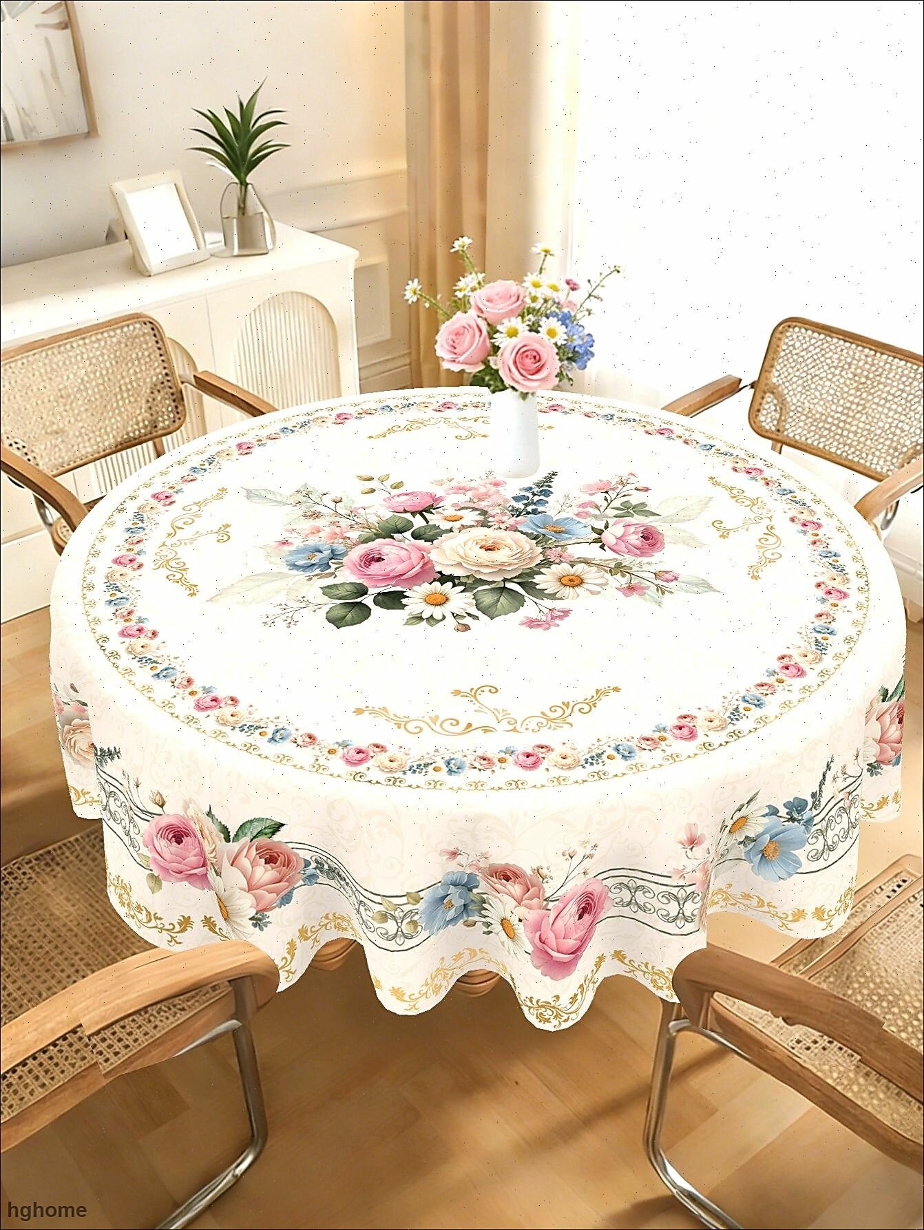 Скатерть Полиэстер 150x150см