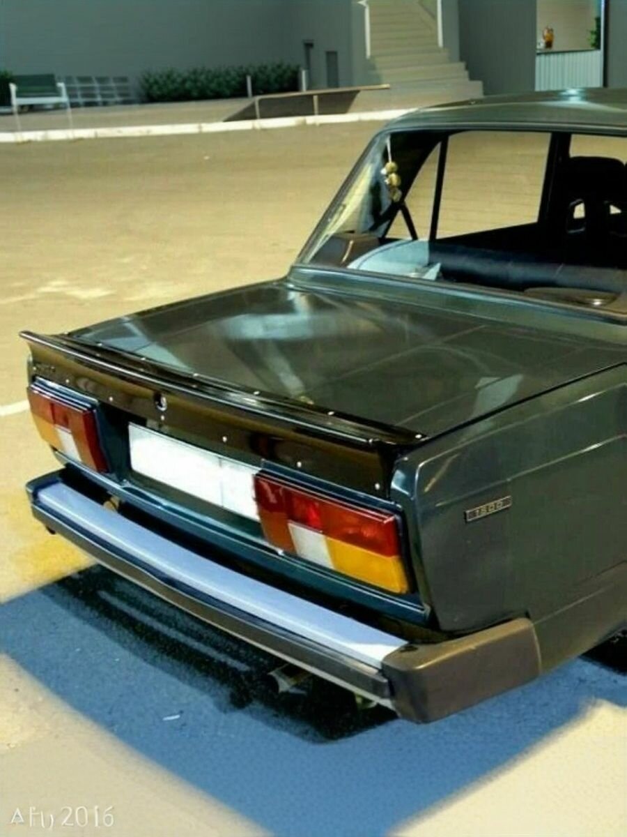 Спойлер (Дефлектор) на заднюю крышку багажника Cпорт ВАЗ 2105, 2107 LADA (Sport Гладкий)