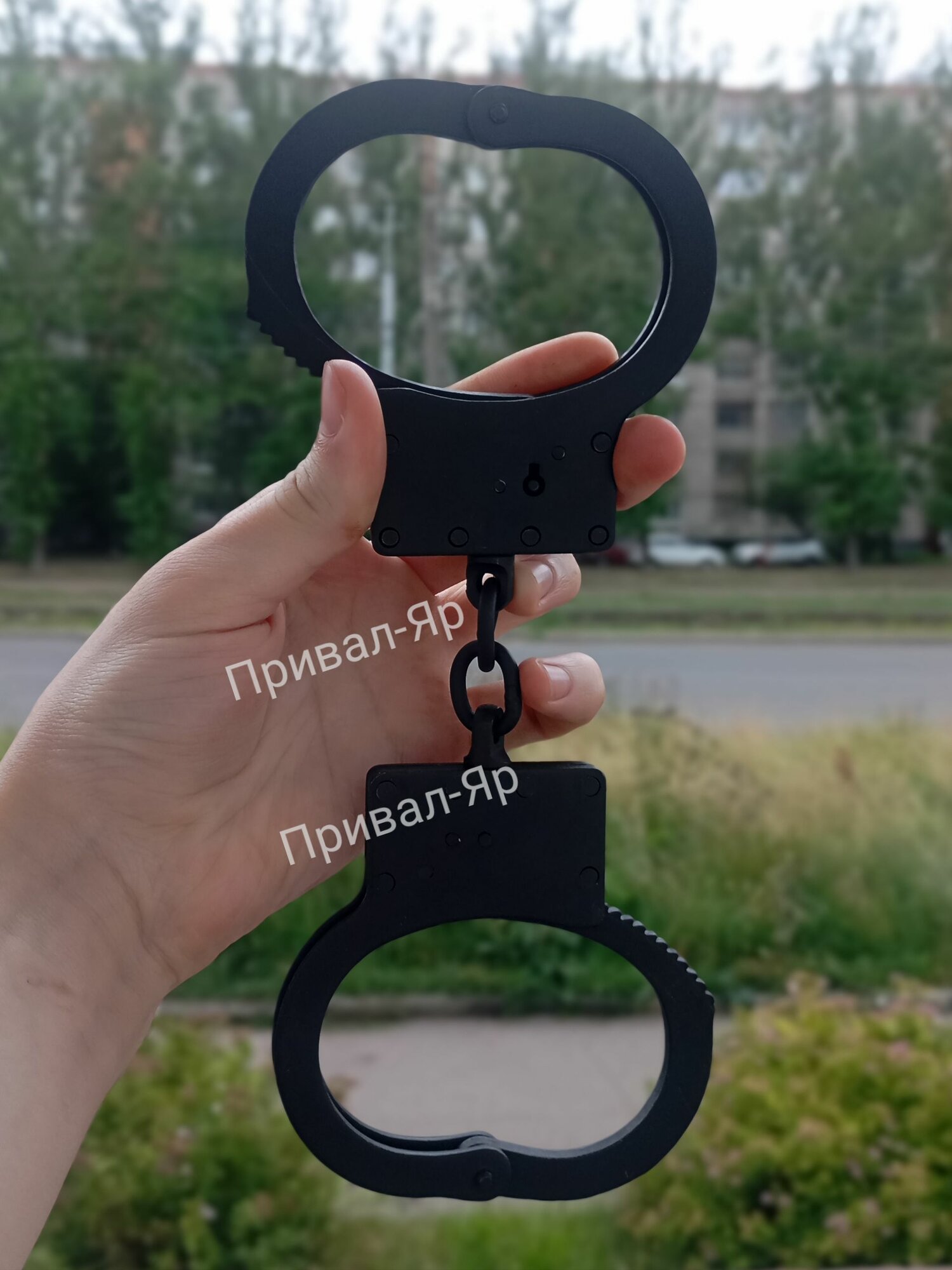 Наручники металические